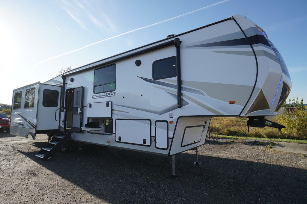 2023-Prime-Time-RV-Crusader-382MBH-382MBH | Listowel, ON N4W 1M6 ...